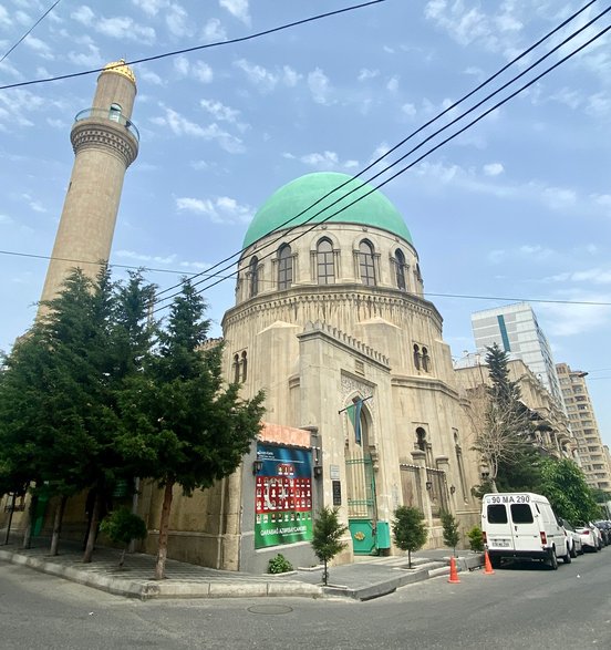 Azerbejdżan. Kraina ognia na jedwabnym szlaku - Podróże