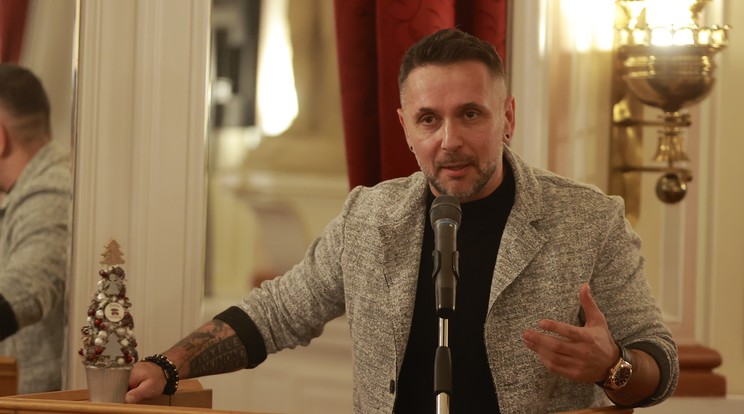 Majka és Hajni 14 éve vannak együtt, ám kapcsolatuk alatt éveket külön ...