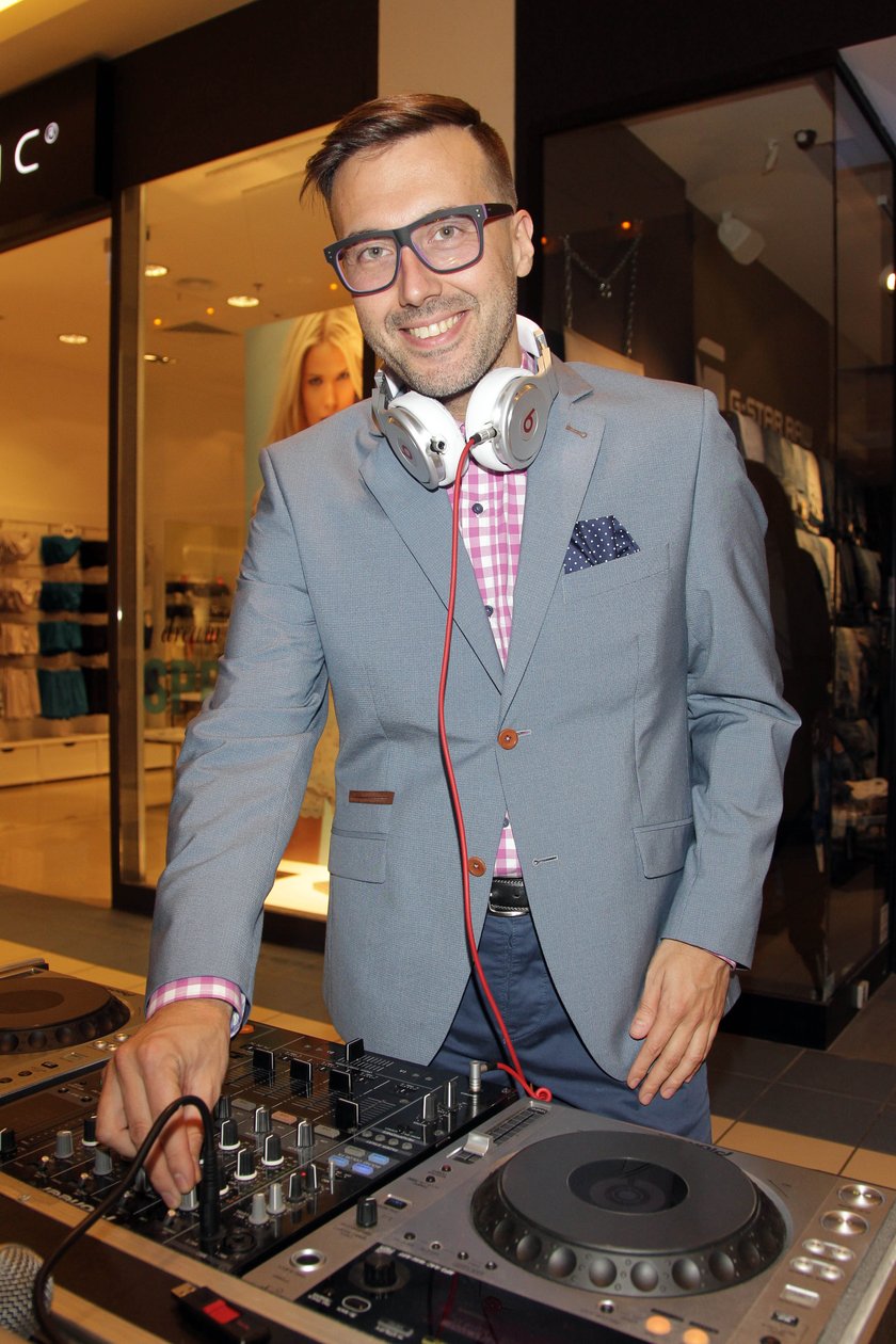 DJ Adamus zarzuca Szulim, że jest gimbą i uprawia turbolans