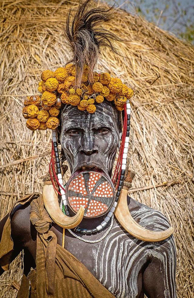 DA LI JE NJIHOVA ŽRTVA VREDNA? Ovo pleme živi van civilizacije, a po ...
