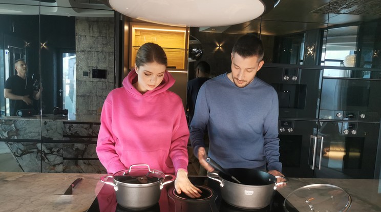 „Mindannyian játszottunk el szerepeket” – múltjáról mesél Pál Dénes és ...