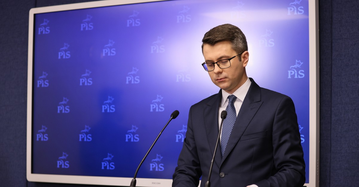 Associated Press: Rosyjskie rakiety spadły na terytorium Polski - Forsal.pl Associated Press: Rosyjskie rakiety spadły na terytorium Polski - Forsal.pl