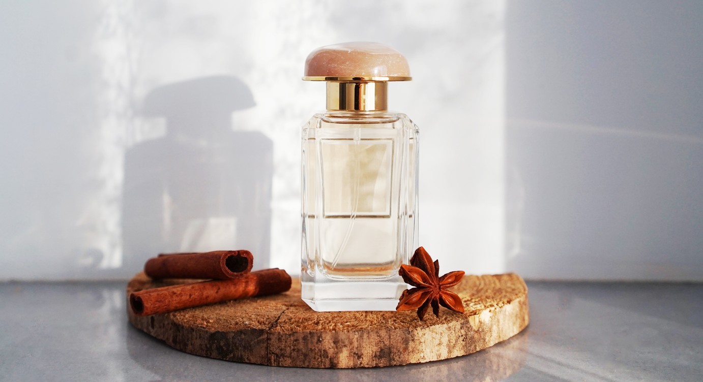 Gigantyczna wyprzedaż kultowych perfum. Armani, Calvin Klein, Hugo Boss ...