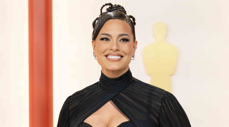 Ez a modell lett 2023-ban a világ legszexibb nője - Blikk