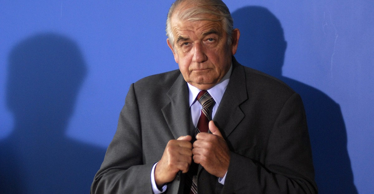 W wywiadach otwarcie mówił o raku i nałogu. 15 lat temu zmarł prof ...