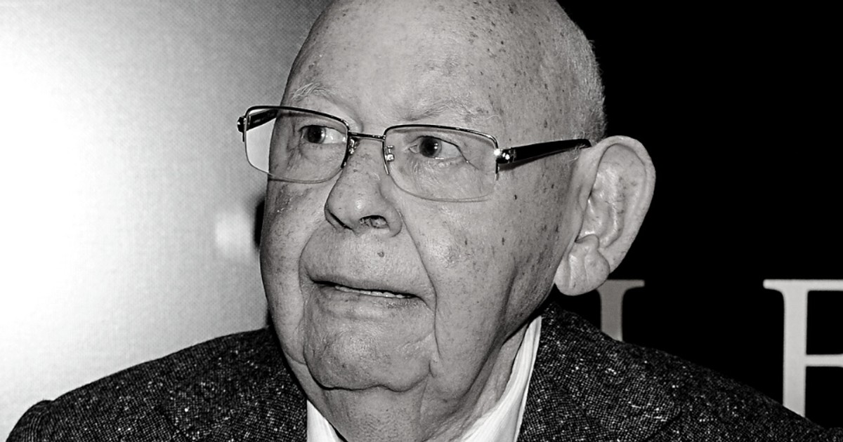 Jerzy Urban nie żyje. Był redaktorem naczelnym tygodnika "NIE" - Plejada.pl