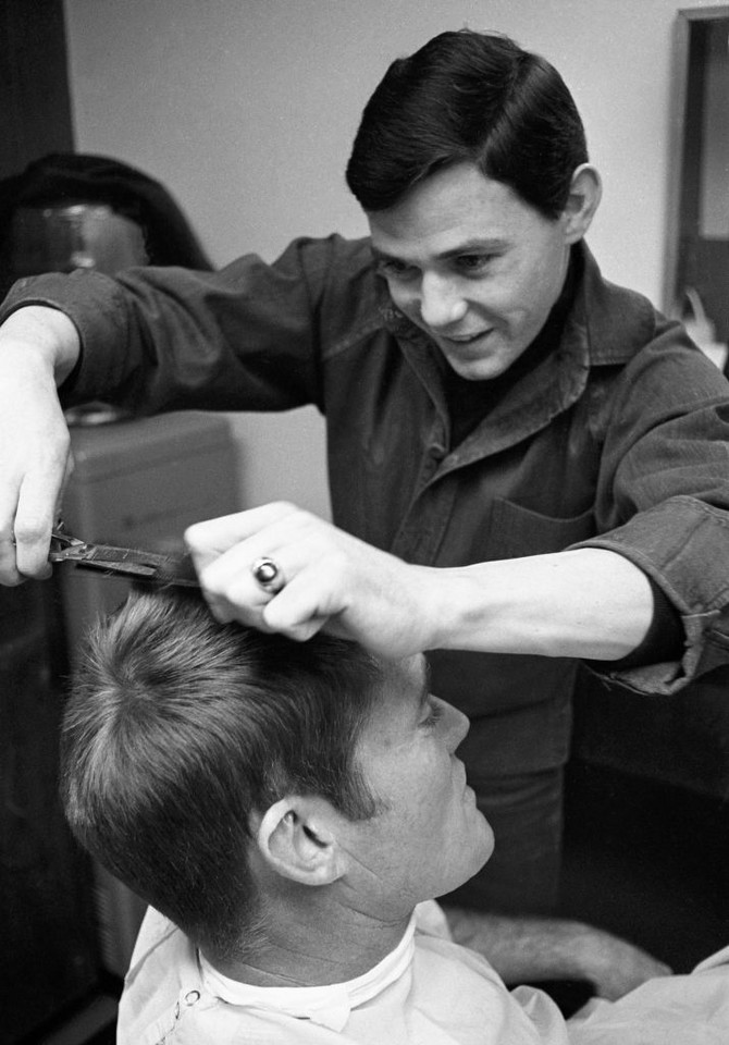 Sharon Tate zginęła z rąk bandy Mansona. Były też inne ofiary - Kobieta