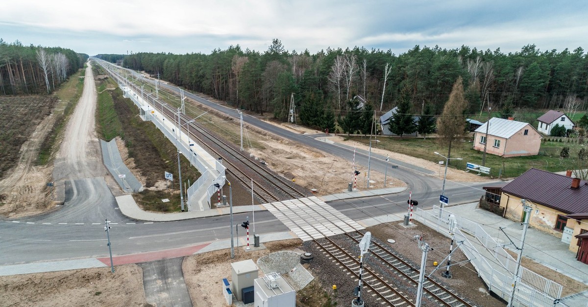 Rail Baltica. Rekordowy kontrakt i poślizg - Dziennik.pl