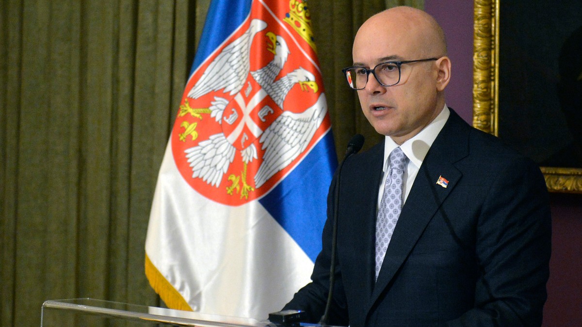 Miloš Vučević: Srbija uz narod RS i kada je teško - Blic