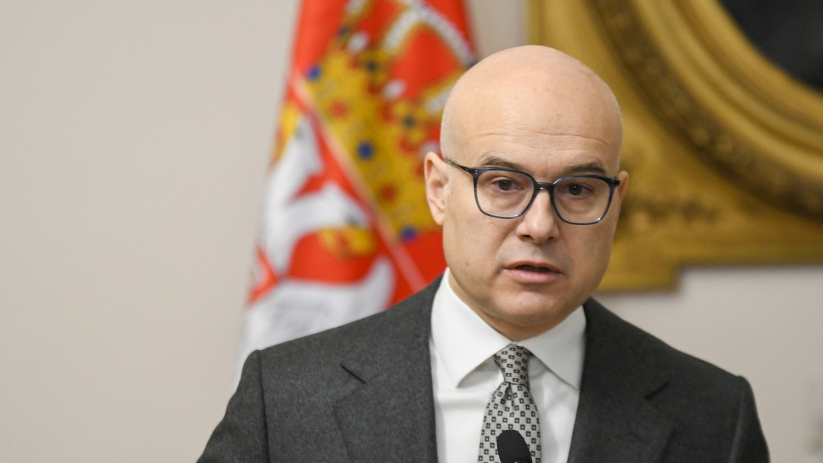 Vučević o reakcijama Hrvata na pesmu "Marširala kralja Petra garda" - Blic