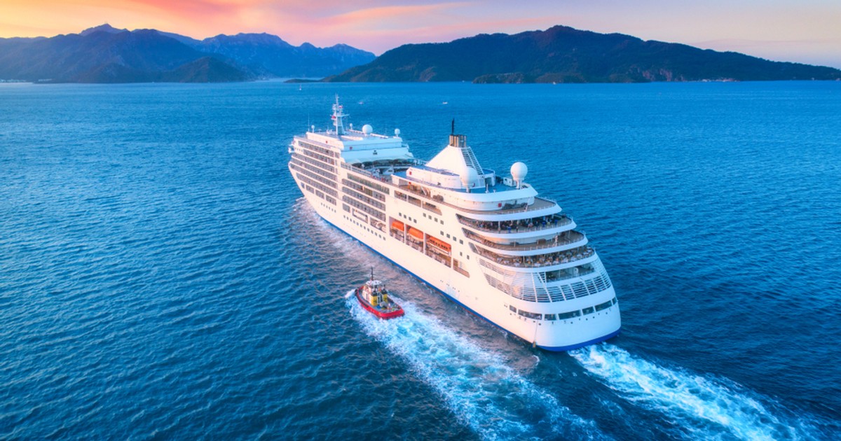 Luksusowe marki hotelarskie wprowadzają super jachty dla swoich ...