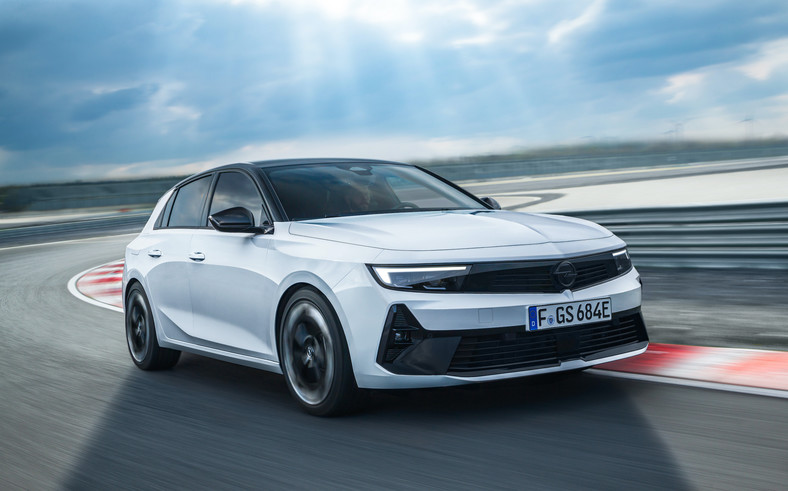 Opel. Nowe modele do 2025 r. Ujawniamy tajemnice [ZDJĘCIA]