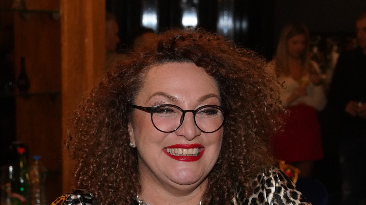 INTERVJU Sandra Bugarski: APSURD POČINJE I ZAVRŠAVA SE S NAMA - Blic