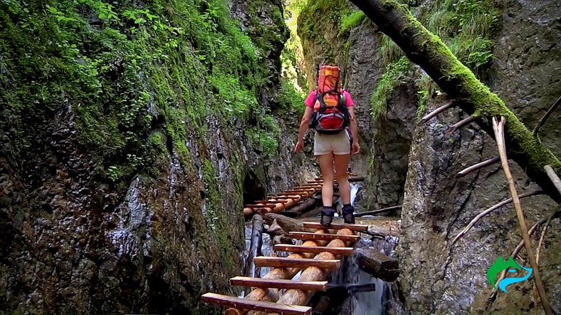 Słowacki raj: co zobaczyć? Największe atrakcje, lodospady, godziny ...