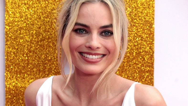 "Cameron Robbie: kim jest brat Margot Robbie?" - Film