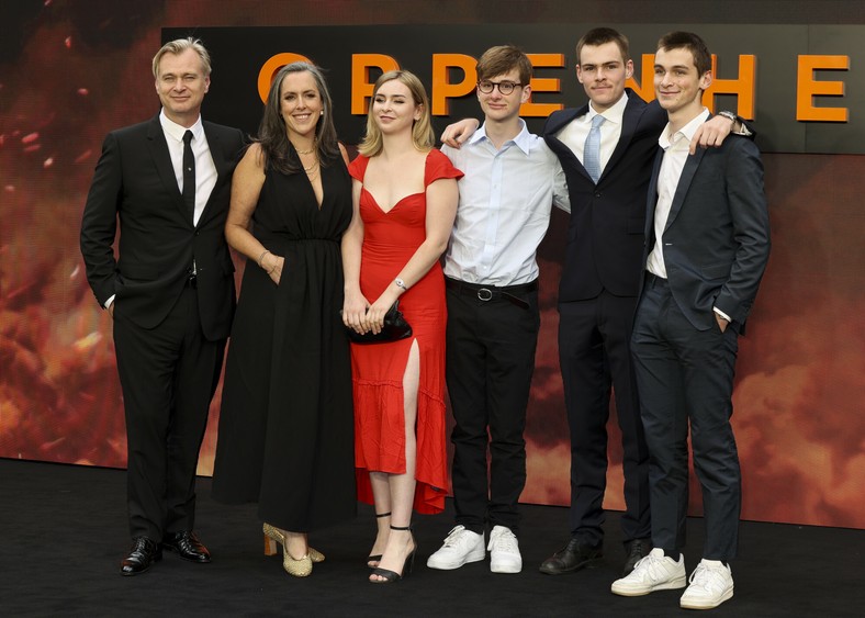 Christopher Nolan obsadził córkę w szokującej roli. Reżyser się ...