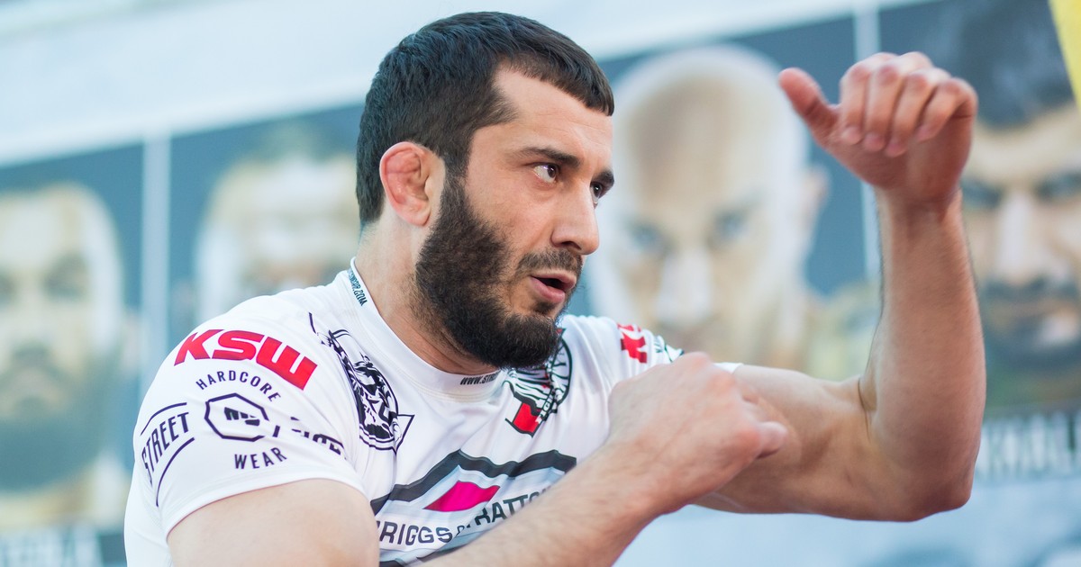 Mamed Chalidow pokazał zdjęcie z przeszłości. Brakuje jednego szczegółu