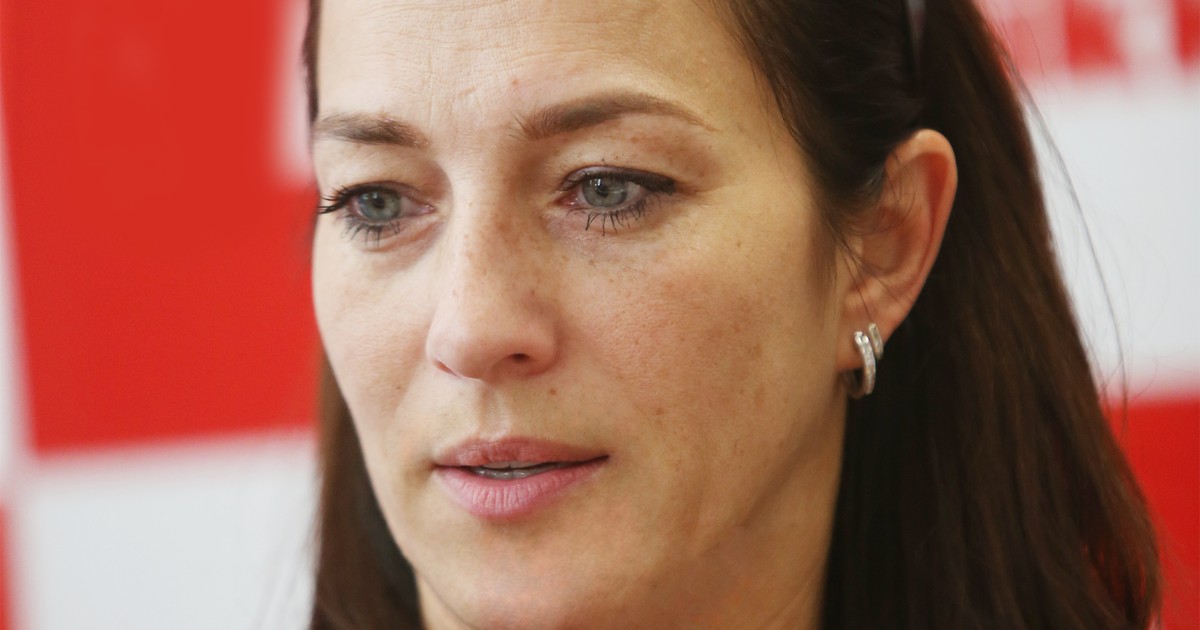 Betegre aggódja magát lánya miatt Fésűs Nelly, de hiába kéri, nem áll ...