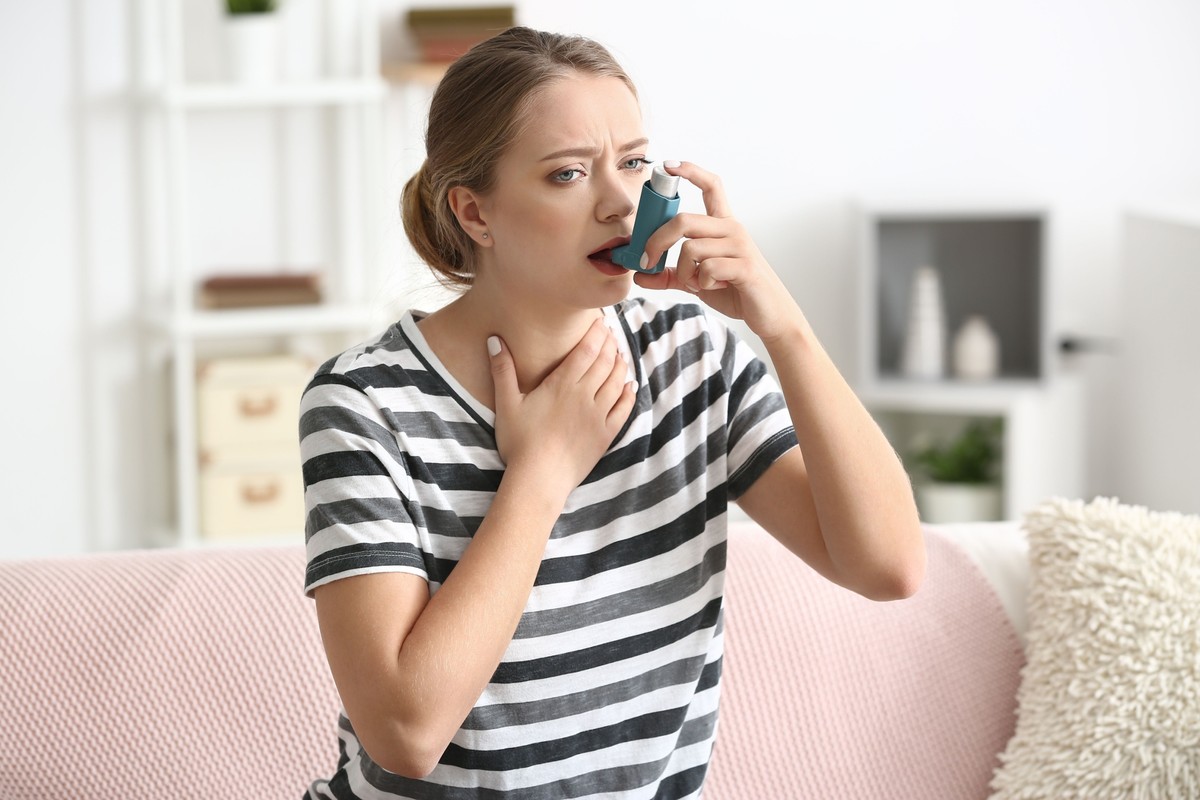 Asztmás? Ködös, párás időben ezekre figyeljen | EgészségKalauz