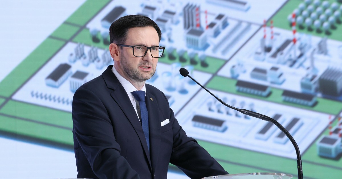 Sondaż pokazuje, co Polacy myślą o atomie koło domu. Obajtek poczuł ...