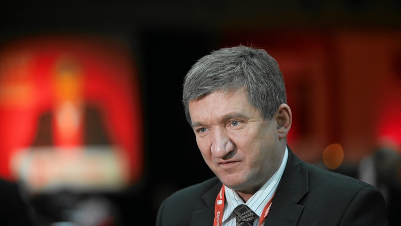 "PO na dźwięk tego słowa wpada w jakieś dygoty straszliwe" - Wiadomości