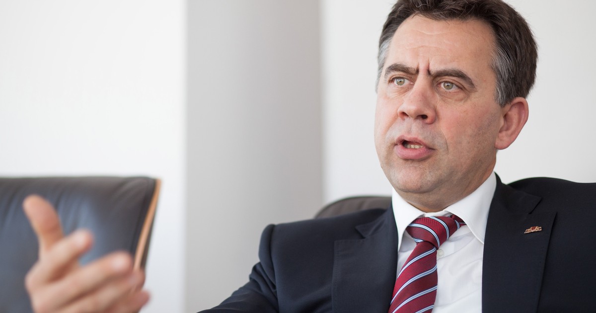 Mariusz Świtalski — kim jest? Biografia i sukcesy twórcy Żabki i Biedronki