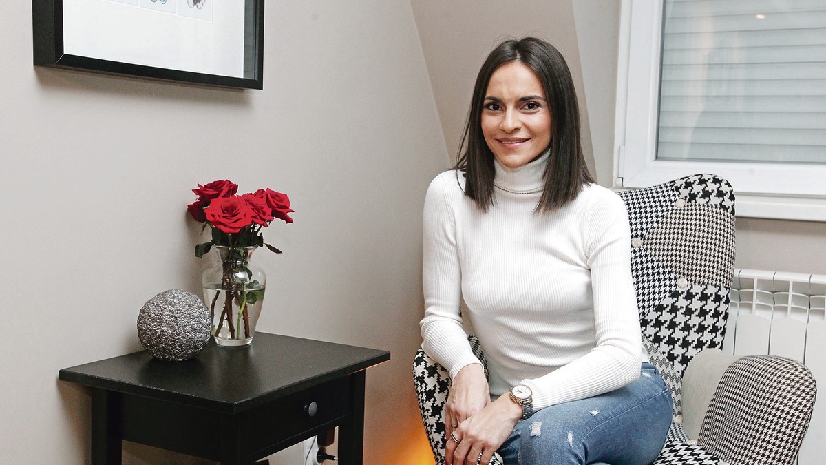 Voditeljka Marija Popović 17 godina je u braku sa kolegom: Sad su ...