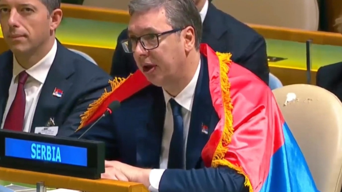 Usvojena Rezolucija o Srebrenici: Vučić se obraća posle glasanja - Blic