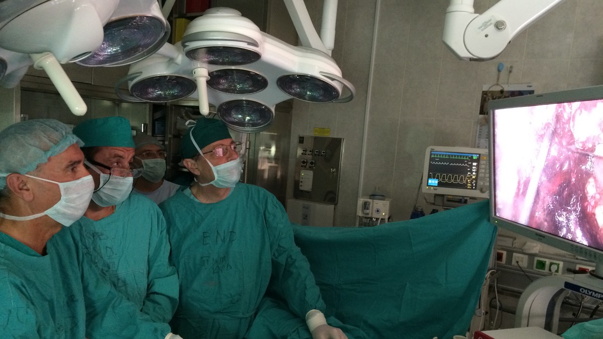 PRVI PUT U SRBIJI U Tiršovoj laparoskopskom metodom operisan TUMOR ...
