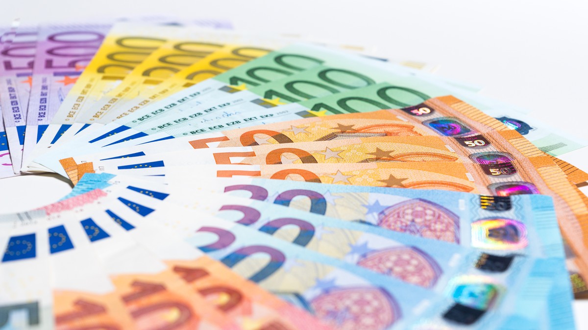 Zbog duga od 1.000 evra maloletniku tražio da mu vrati 1.700: Određeno mu je zadržavanje od 72 ...