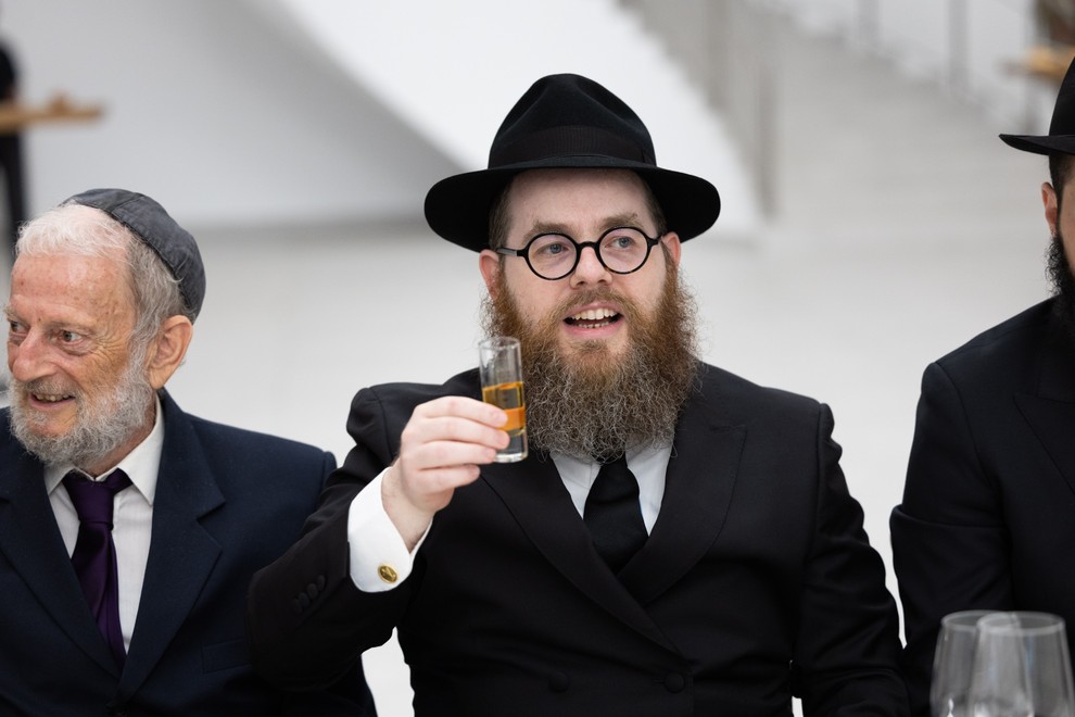 Exkluzív fotókon Köves Slomó lánya, Mushky esküvője - Blikk