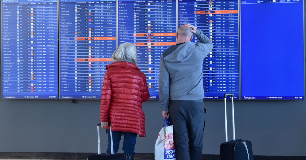 Passengers just lost out on repayments of up to $775 for long flight ...