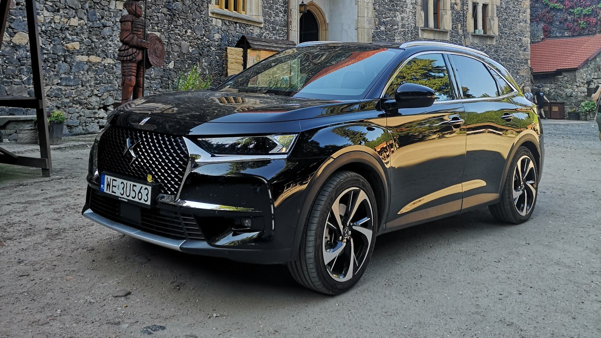 Test DS7 Crossback E-Tense 300 Rivoli - dlaczego warto go kupić?