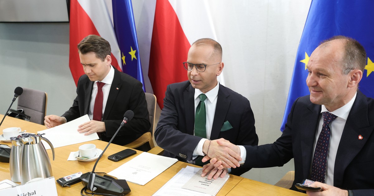 Afera wizowa. Komisja śledcza wzywa kolejnych świadków - Wiadomości