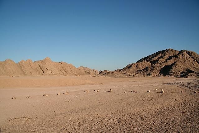 Egipt - Pustynia Arabska - Podróże