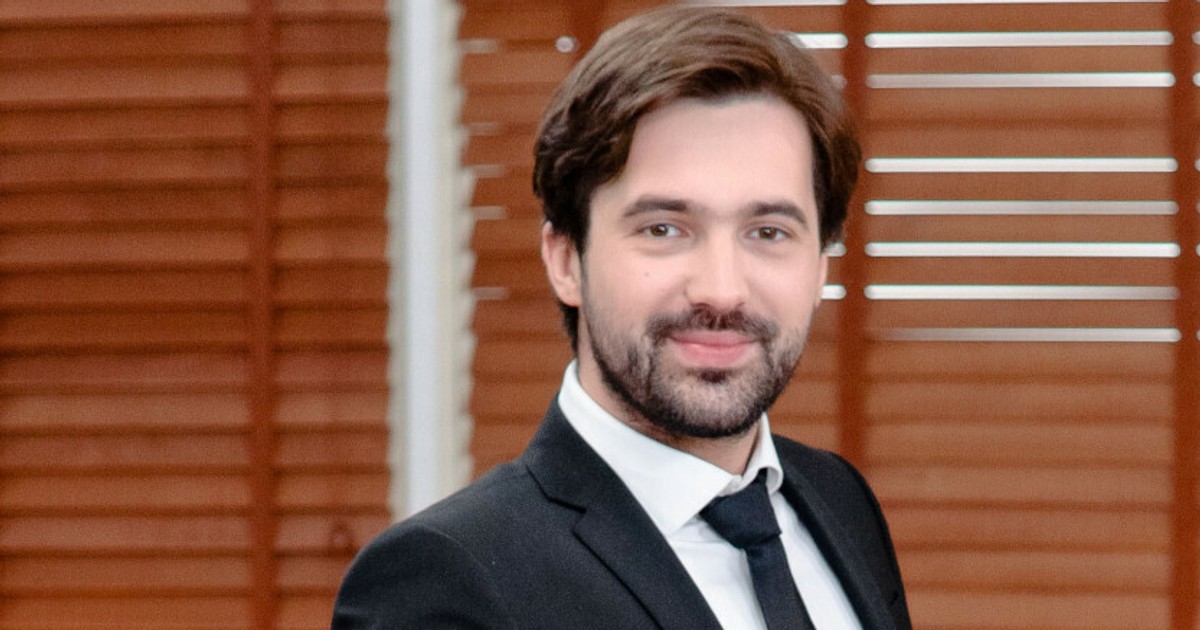 Hołdys tłumaczy się ze współpracy z TVP. Kiedyś ostro ją krytykował ...