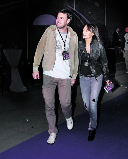 Evo kako izgleda muž naše voditeljke koji je imao burnu prošlost: "Imao ...