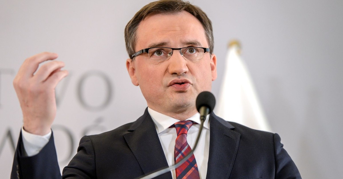 Śledczy tworzyli fałszywe dowody? Ziobro: Poleciłem wszcząć śledztwo ws ...