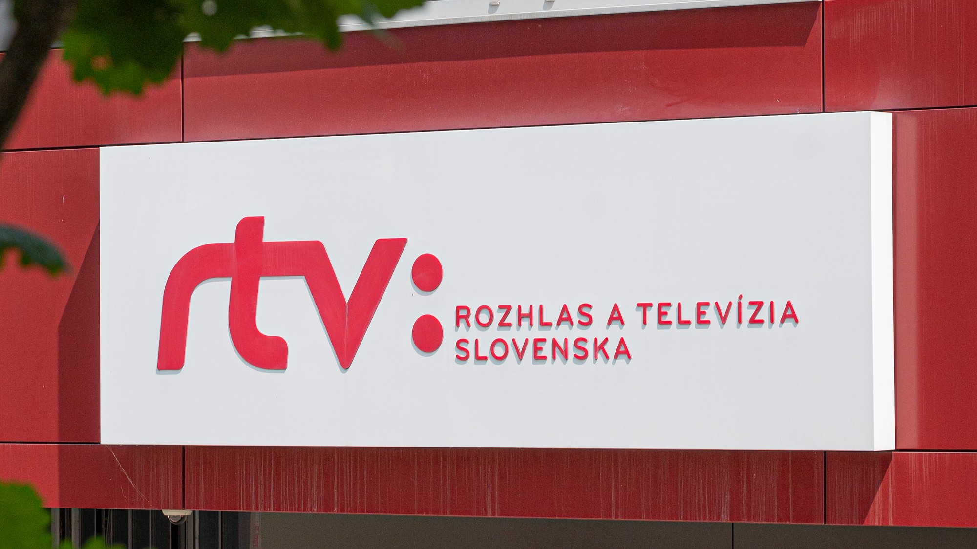 Rada RTVS posudzovala hospodárenie inštitúcie: Straty? Manažment ...