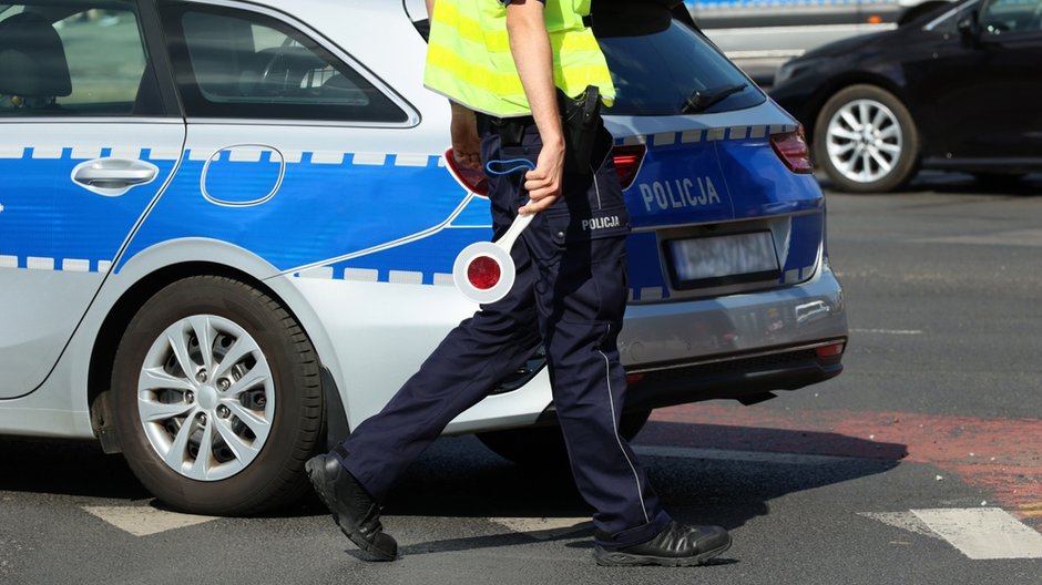 Pijana nastolatka bez prawa jazdy spowodowała kolizję - Łódź