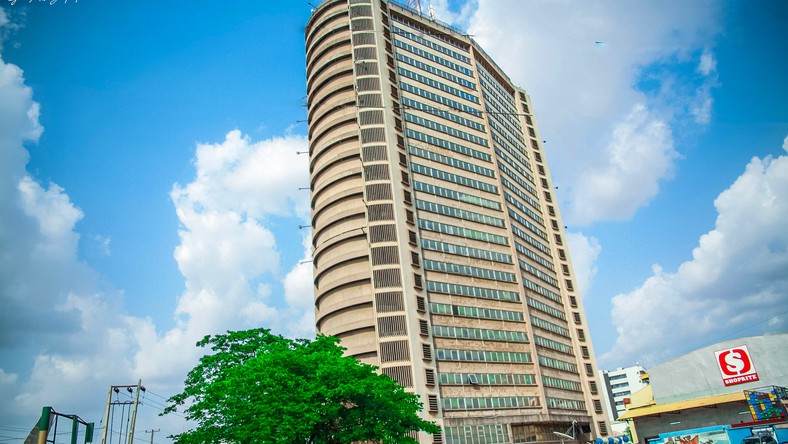 Cocoa House: Nigeria’s 1st skyscraper is decaying even though it rakes ...