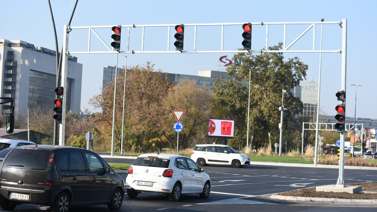 Nove izmene javnog prevoza u Beogradu od sutra: Evo koje linije menjaju trasu i do kada ...