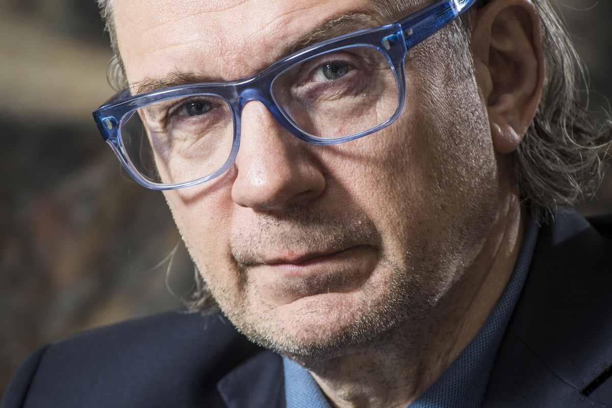 Cezary Stypułkowski, prezes mBanku, o płatnościach bezgotówkowych i ...
