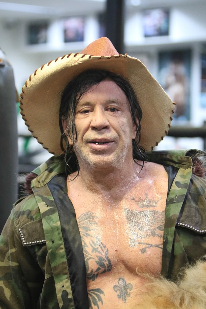 Da, ovo jeste Miki Rurk: Šokovi tek slede! - Zena.rs