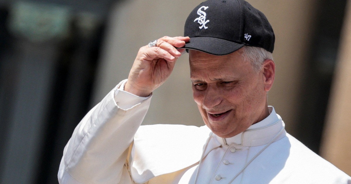Papież Leon XIV w czapce bejsbolówce. Pierwszy taki przypadek w historii
