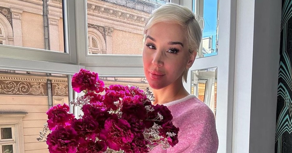 Lil Masti urodziła. Pokazała zdjęcia z porodówki. Znamy imię i płeć dziecka