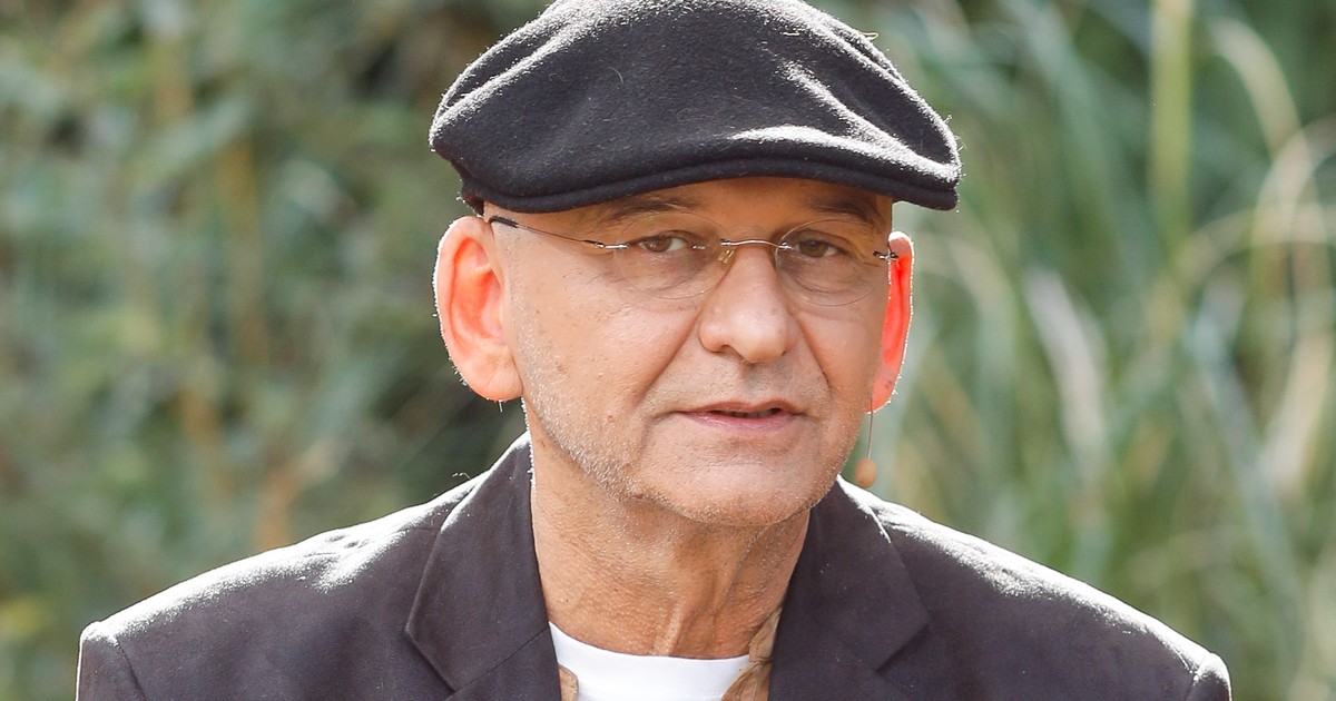 Mariusz Czajka sam remontuje mieszkanie po mamie. Na ekipę fachowców go ...