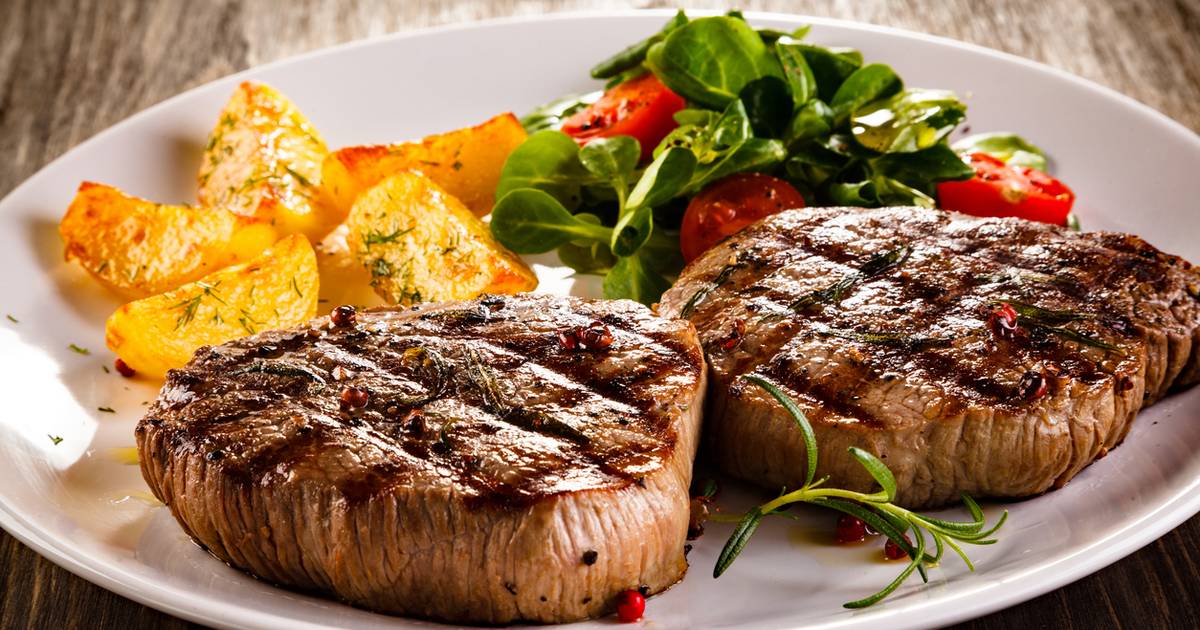Jedzenie dobrze wysmażonego steka to zbrodnia przeciwko żywności - Noizz