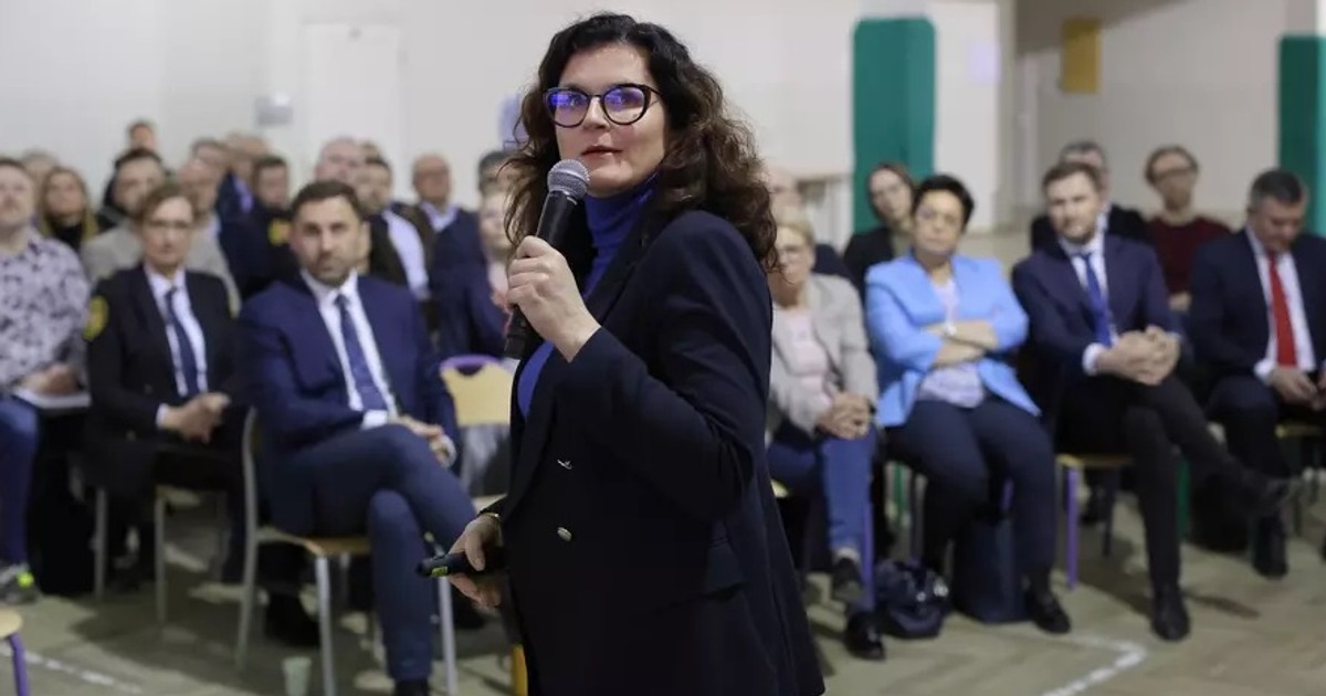 Prezydent spotyka się w szkole, kontrkandydat nie może. Polityk PiS ...