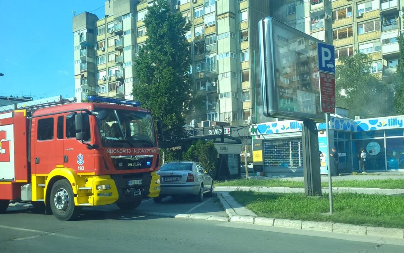 Eksplozija plinske boce u Novom Sadu - Blic